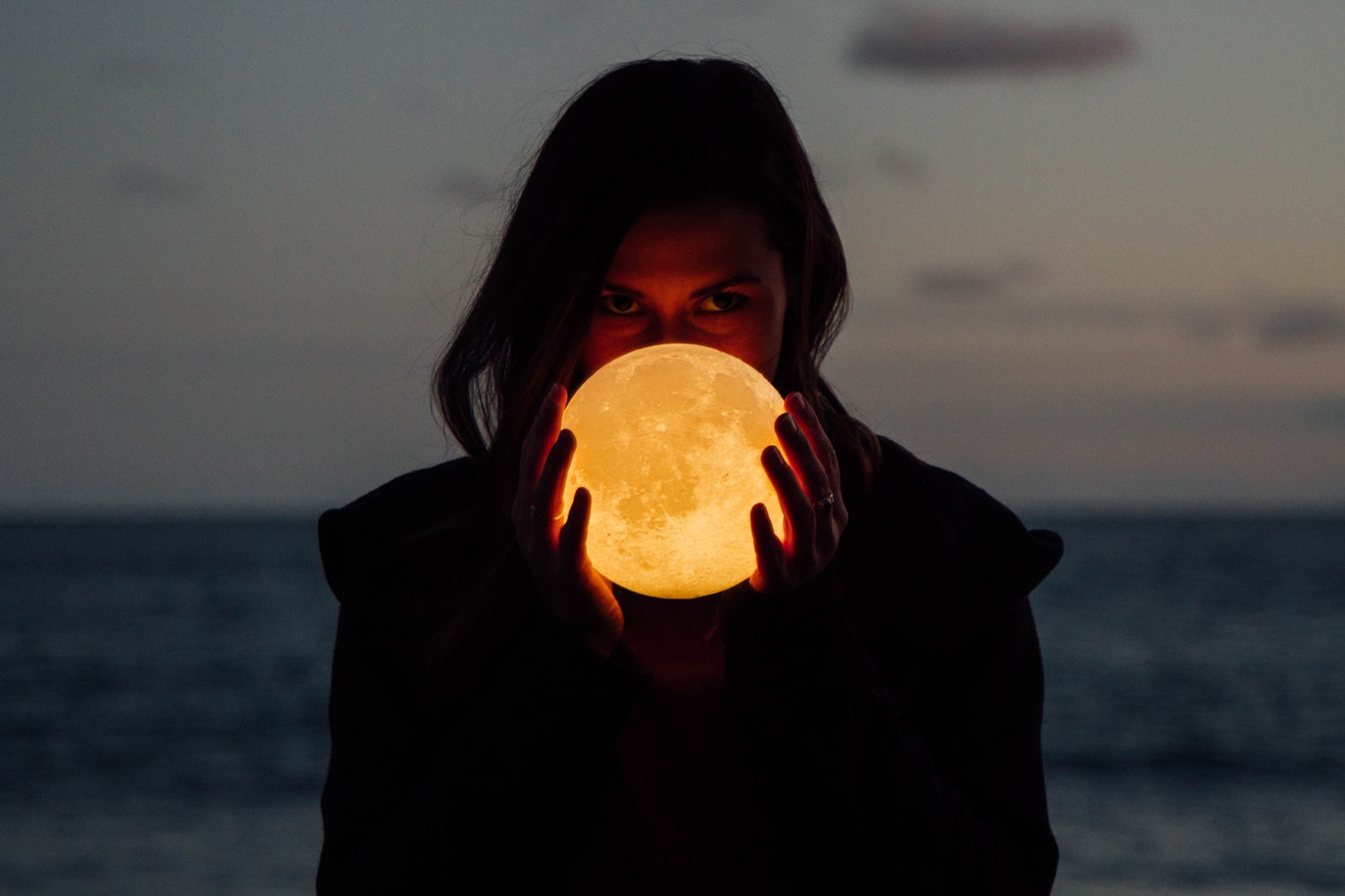 What the Full Moon Represents - Keen