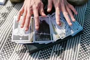How Much Is A Tarot Reading | Tarot Reading Cost | Keen